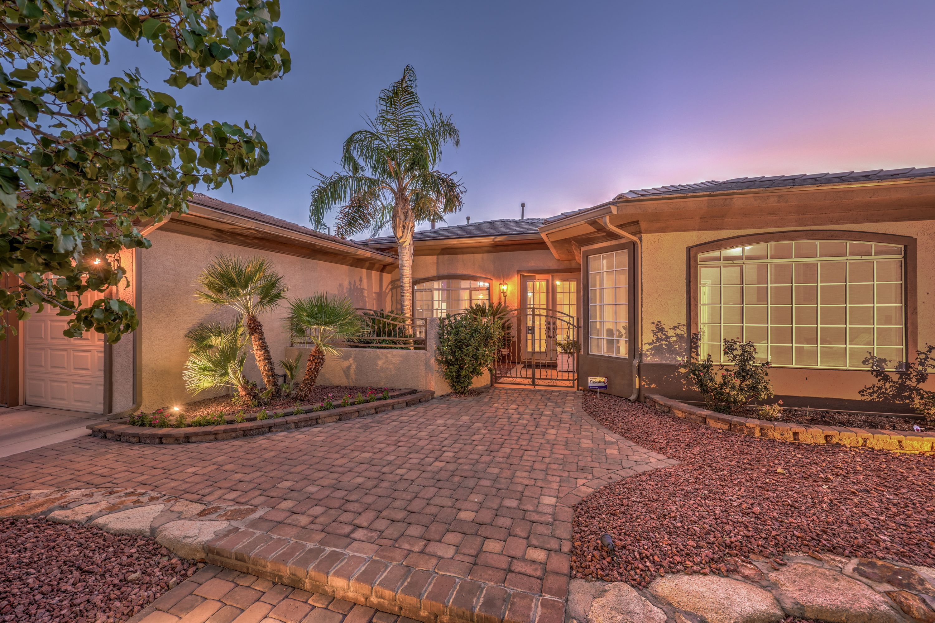 324 Fife Street, Henderson, NV 89015 | Neon Sun Photography | Tour