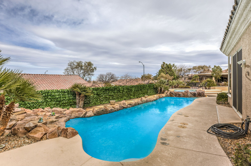 2033 May Valley Way, Henderson, NV 89052 | Neon Sun Photography | Tour