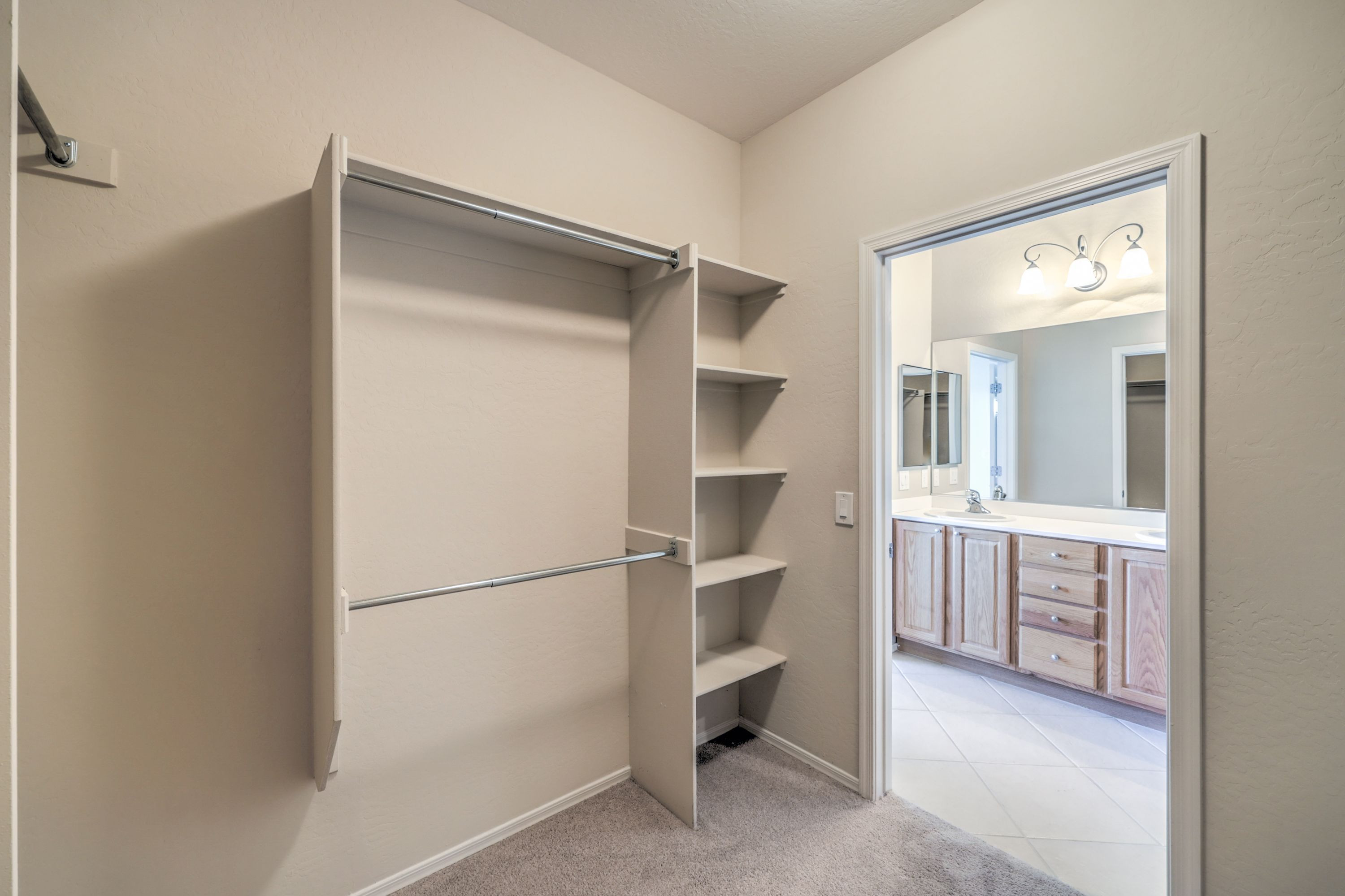 2504 Ashen Light Drive, Henderson, NV 89044 | Neon Sun Photography | Tour