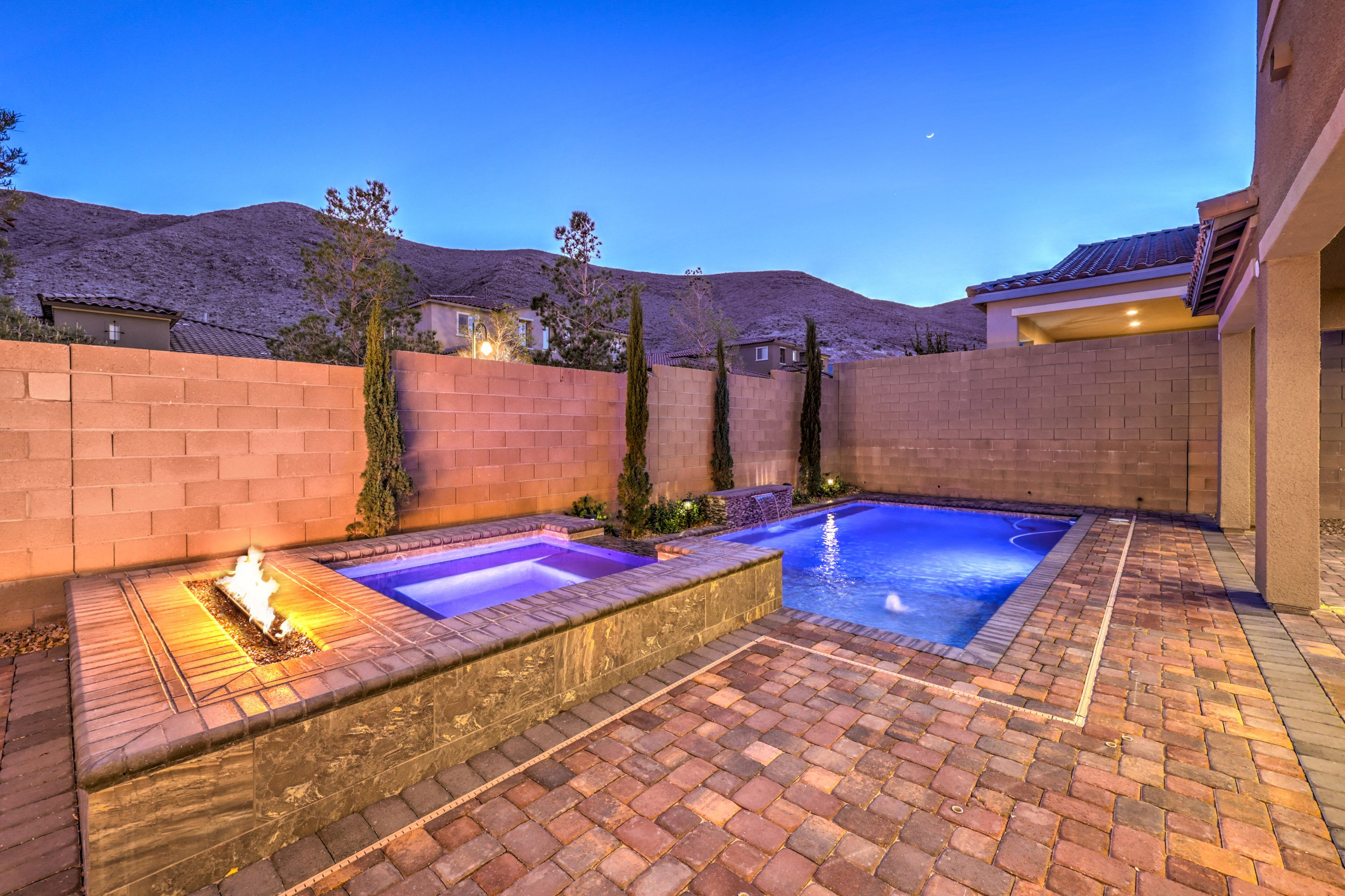 3927 Montone Avenue, Las Vegas, NV 89141 | Neon Sun Photography | Tour