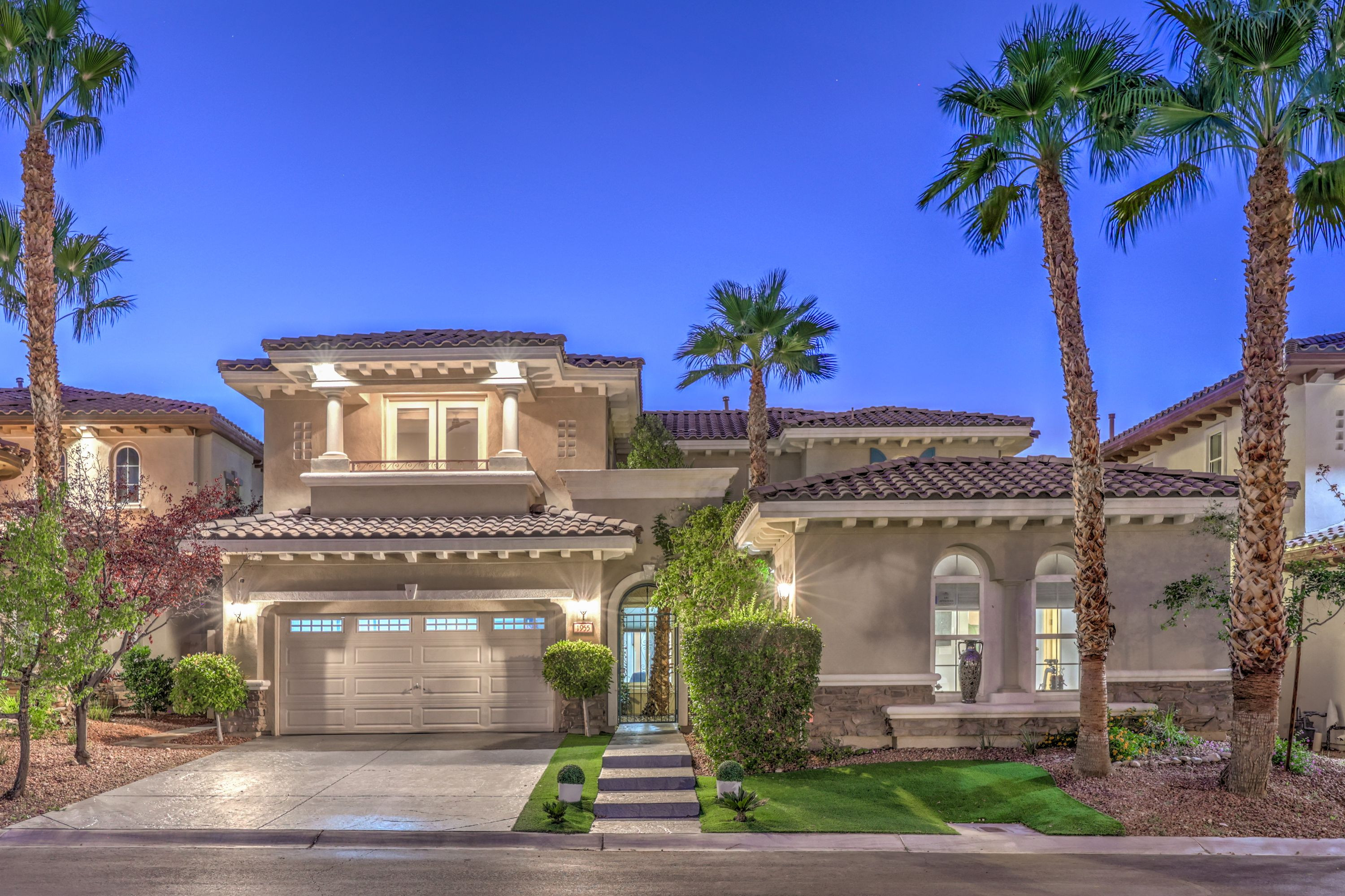 1955 Orchard Mist Street, Las Vegas, NV 89135 | Neon Sun Photography | Tour