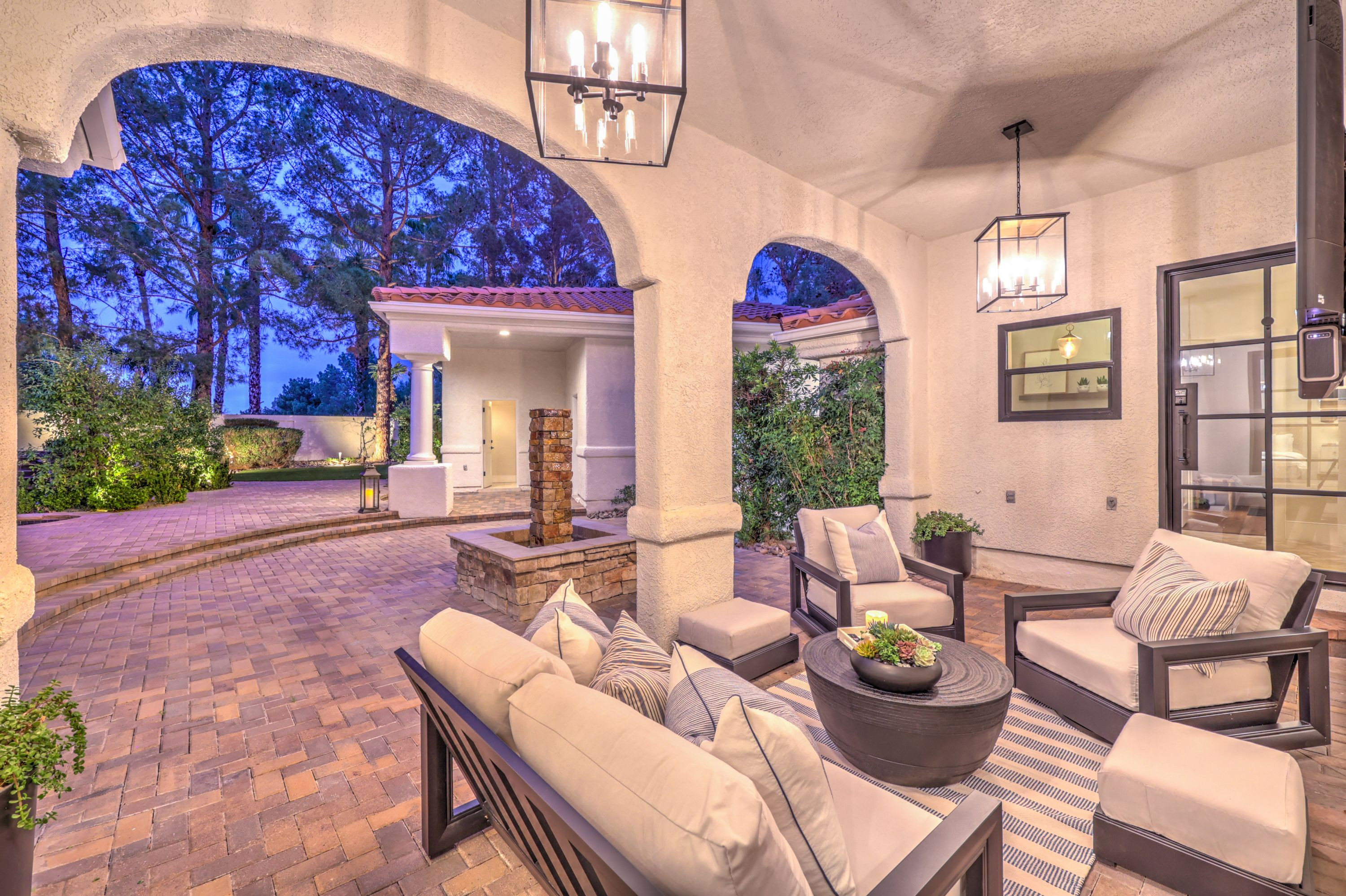 2335 Prometheus Court, Henderson, NV 89074 | Neon Sun Photography | Tour