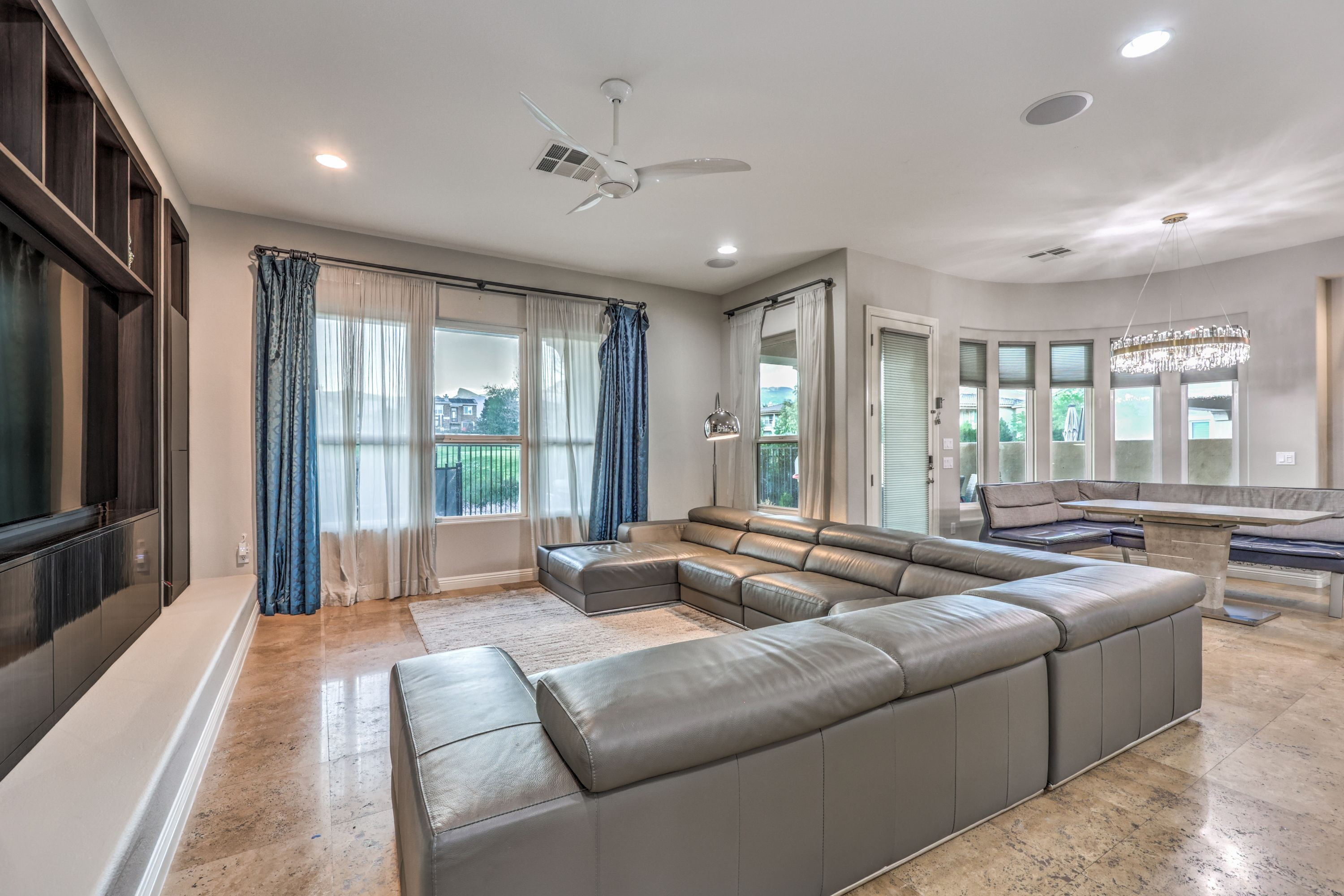 1955 Orchard Mist Street, Las Vegas, NV 89135 | Neon Sun Photography | Tour