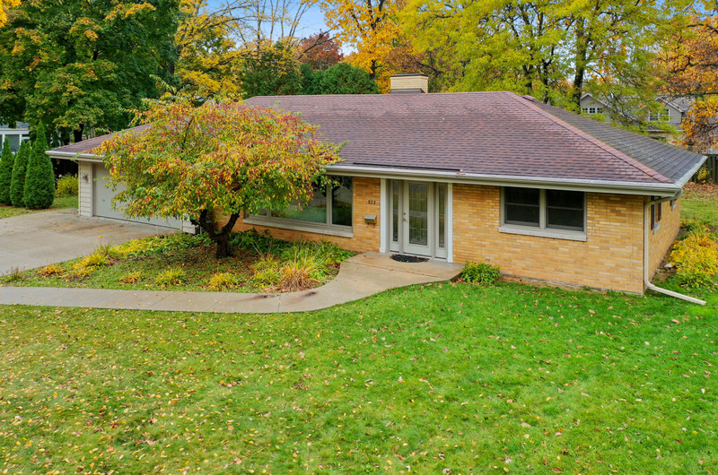 923 White Pine Avenue, De Pere, WI 54115 | Badger Skytography | Tour